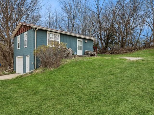 100 Rock Creek West St, Kellogg, IA 50135