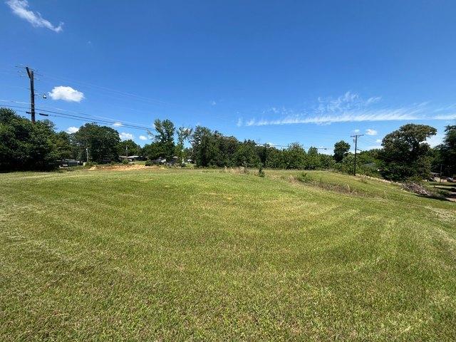 100 Rodrich Ave, Grenada, MS 38901