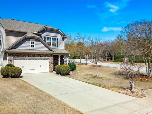 100 Romsey Cir, Simpsonville, SC 29681