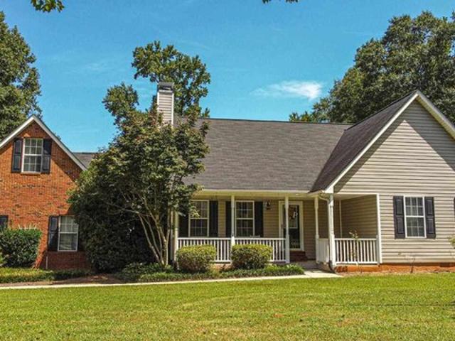 100 Rainwater Ct, McDonough, GA 30252