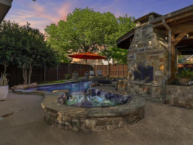 100 Red Bluff Ct, Hickory Creek, TX 75065 | MLS #21231 | Compass