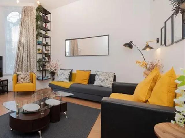 100 Redcliffe Gardens, London, SW5 0DU, United Kingdom | 3 bed apartment for rent #139621707 | Rentberry