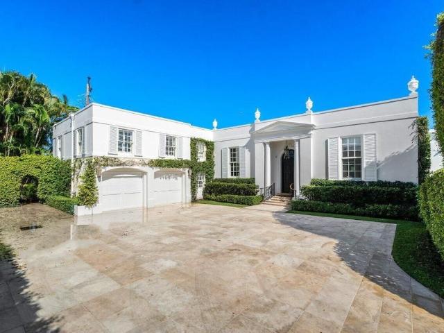 100 Regents Park Road, Palm Beach, USA, Fl
