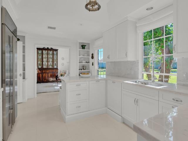 100 River Oak Ln, Indian River Shores, FL 32963 | MLS #293538