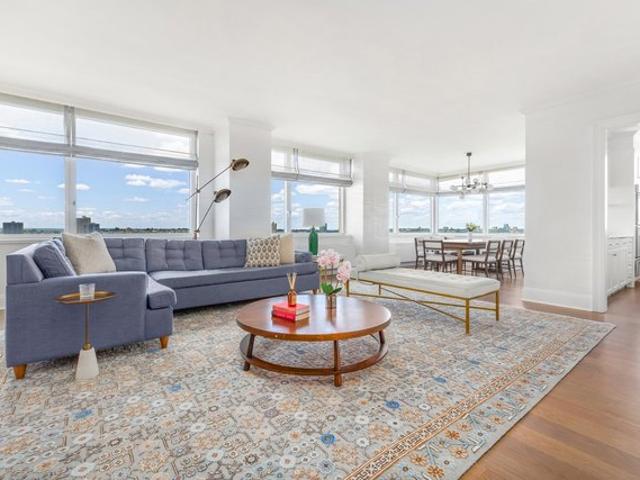 100 Riverside Blvd Apt 27B, New York, NY 10069