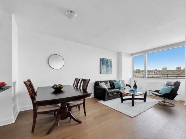 100 Riverside Blvd, New York, NY