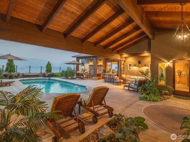 100 Ridgeview Dr, Chelan, WA 98816