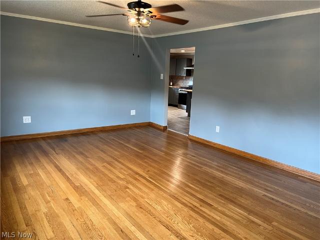 100 W 44th Street