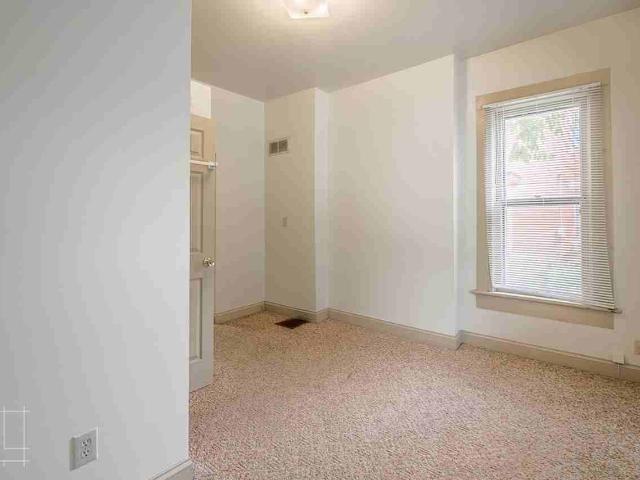 100 W. 6th Ave Studio Apartment for Rent at 100 W 6th Ave, Columbus, OH 43201 Dennison Place