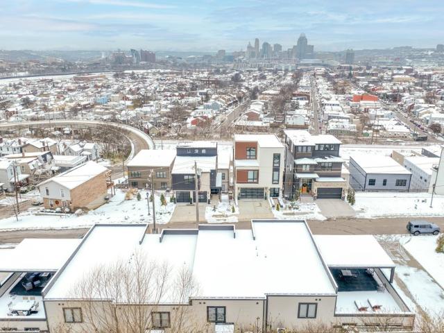 100 W 14th Street # B