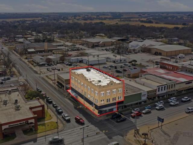100 W Central Avenue
