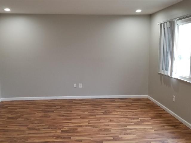 100 W Harwood Avenue