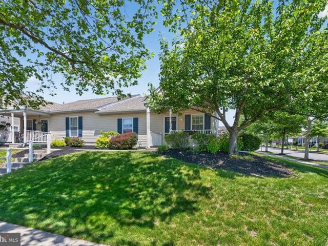 100 W Harmony Dr, Pottstown, PA 19464