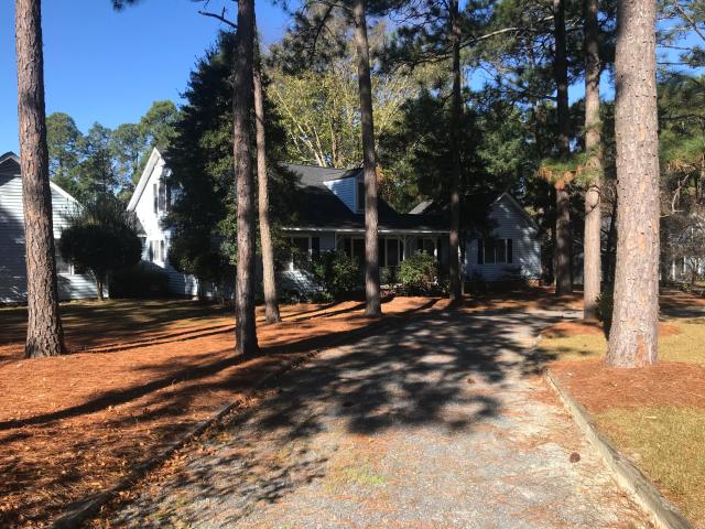 100 W Hedgelawn Way, Southern Pines, NC 28387 | MLS #100565 | Compass