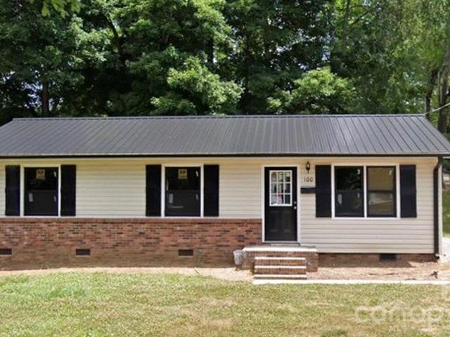 100 W Nims Ave, Mount Holly, NC 28120