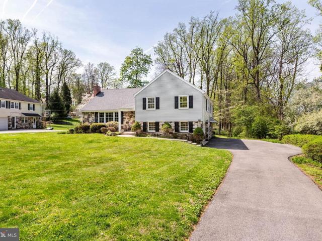 100 Wooded Lane