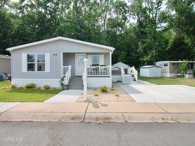 100 Woody Road
