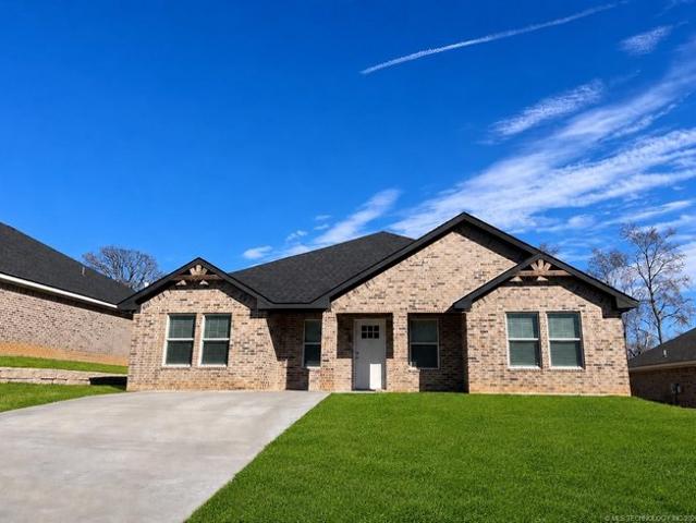 100 Watch Hill Dr, Durant, OK 74701