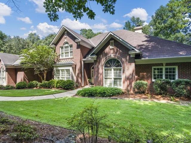 100 Waterview Ct, Cataula, GA 31804