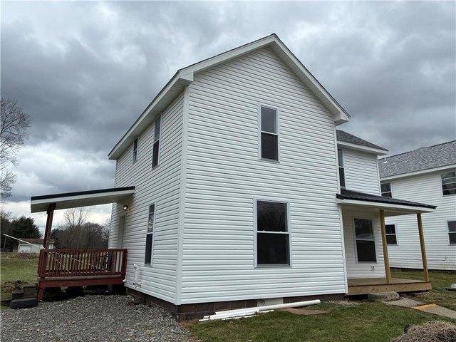 100 Water St, Fredonia, PA 16124