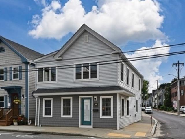 100 Water St, Newburyport, MA 01950 | MLS #73497 | Compass