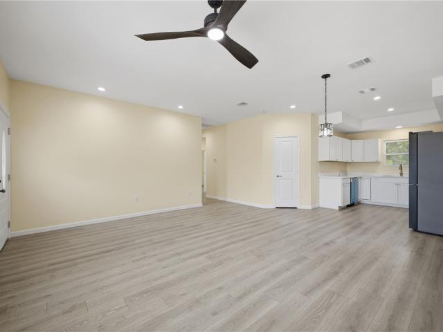 100 Walnut Circle