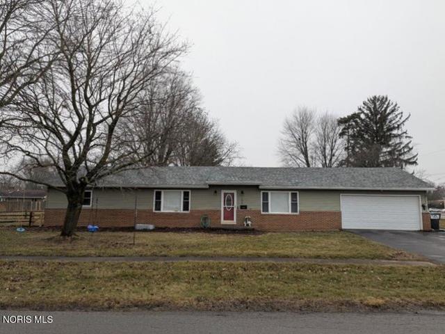100 Warrington Ave, Findlay, OH 45840