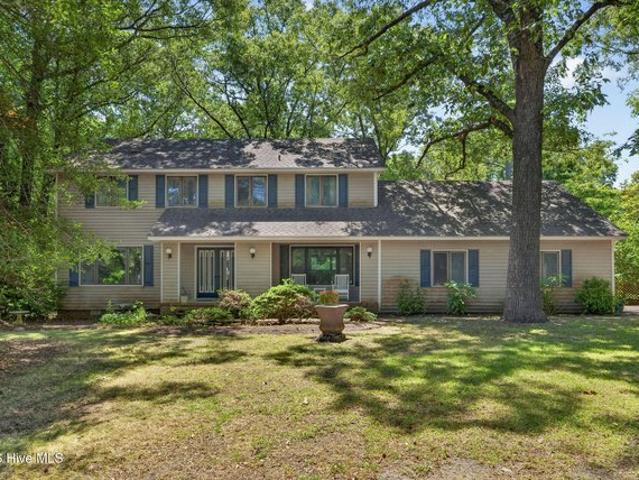 100 Wedge Rd, Hampstead, NC 28443