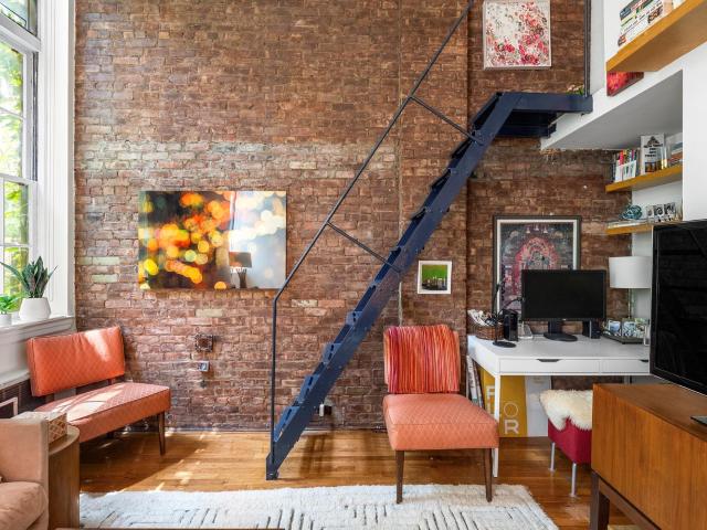 100 West 15th Street, Unit 2A