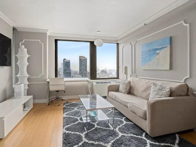 100 West 39th Street, New York, NY