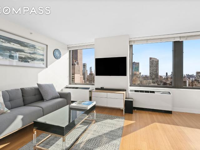 100 West 39th Street, New York, NY