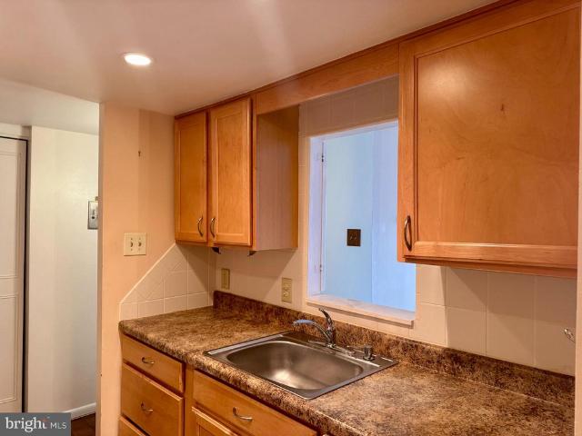 100 West Avenue # 604W
