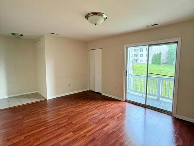 100 Wild Oak Lane # 303