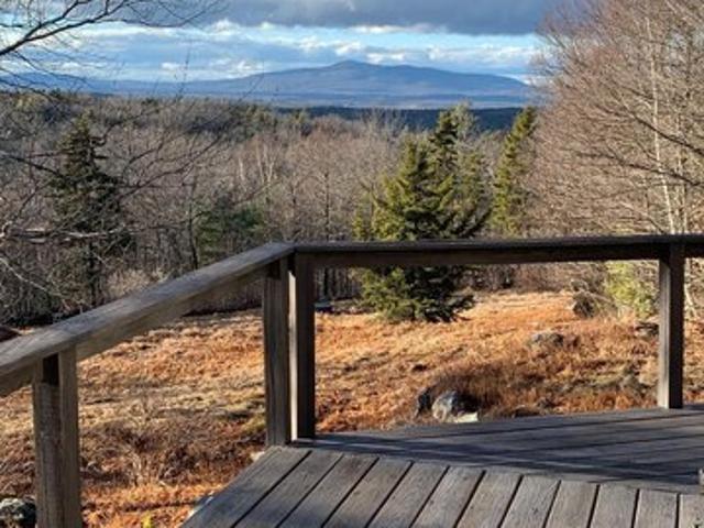 100 Wildcat Hill Rd, New Ipswich, NH 03071
