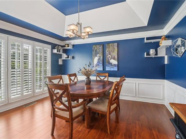 100 Windview Place