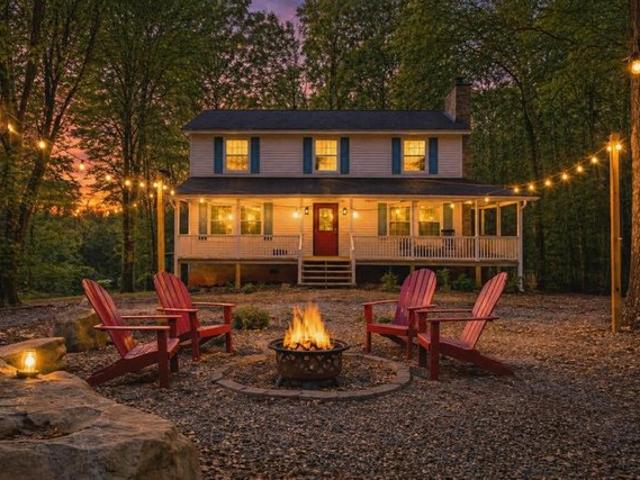 100 Windy Valley Ln, Blue Ridge, GA 30513