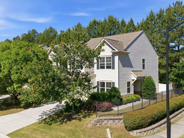 100 Torrey Heights Ln, Durham, NC 27703