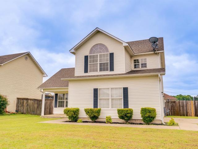 100 Tamarack