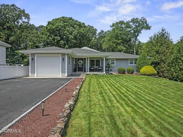 100 Tennent Rd, Morganville, NJ 07751