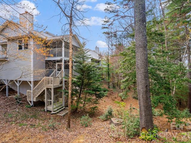 100 Thistle Knoll Court