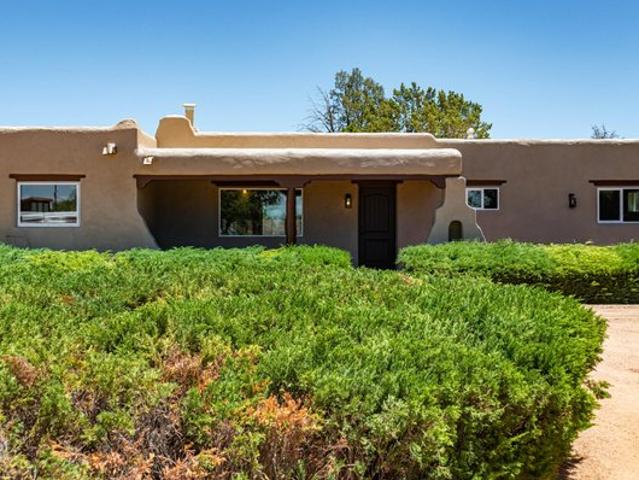 100 Tyler Rd NW, Albuquerque, NM 87107