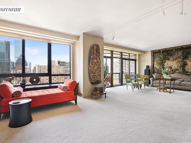 100 United Nations Plz Apt 32D, New York, NY 10017