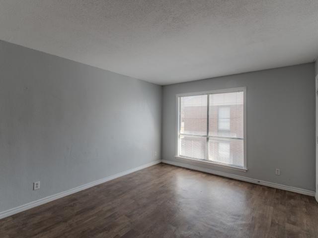 100 Uhland Rd, Unit 3, San Marcos, TX 78666 | MLS #7507