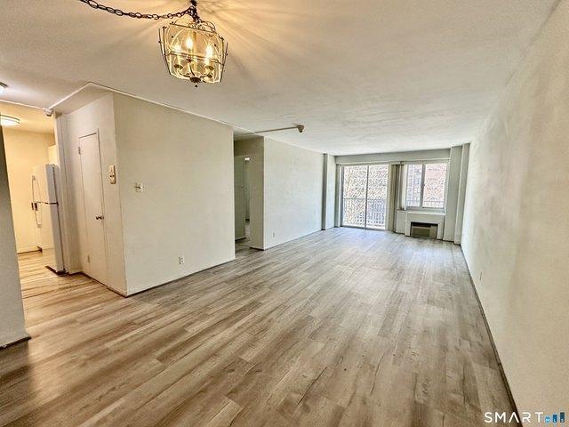 100 York St Apt 6A, New Haven, CT 06511