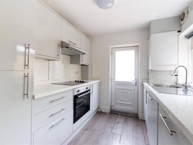 £100pppw Warwick Street, Heaton, NE6 4 bed terraced house to rent £1,733 pcm £400 pw