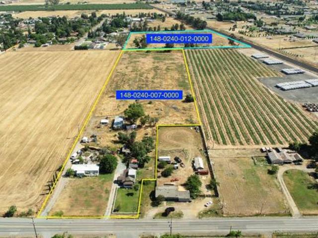 10140 Twin Cities Rd, Galt, CA 95632