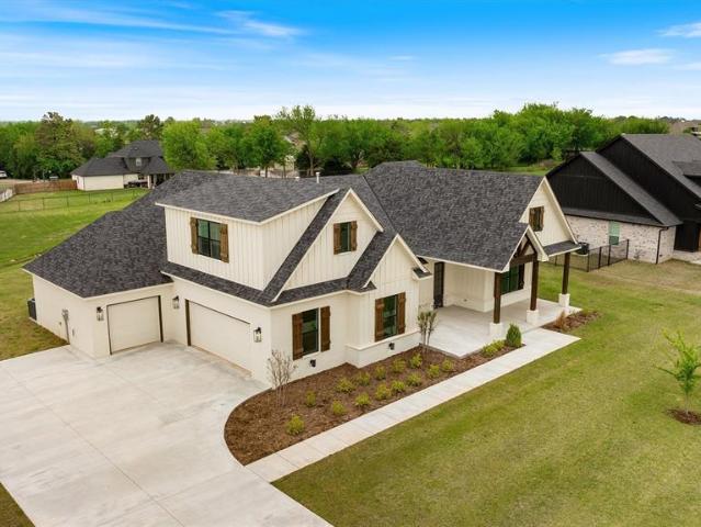 10140 Oakwood Drive