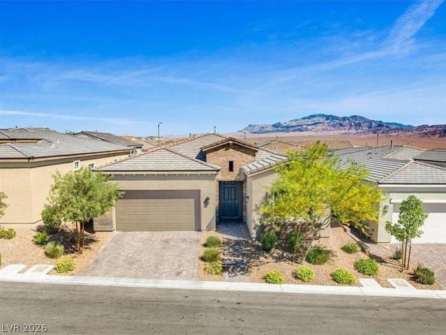 10142 Tree Blossom Ave, Las Vegas, NV 89166