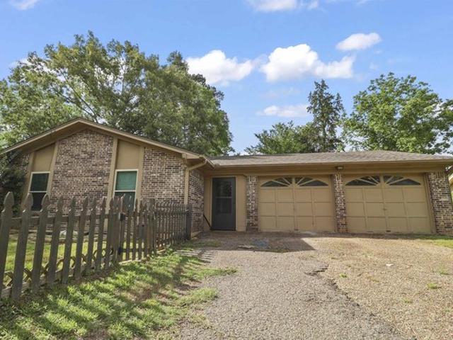 10142 Brookwood Dr, Tyler, TX 75707