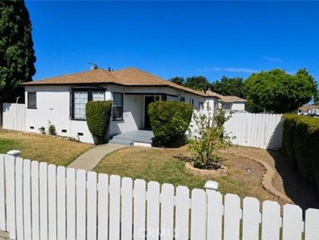 10142 San Carlos Ave, South Gate, CA 90280